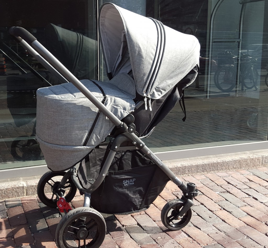 17 Reasons Why the Valco Snap Ultra is the Perfect Stroller - Parent ...
