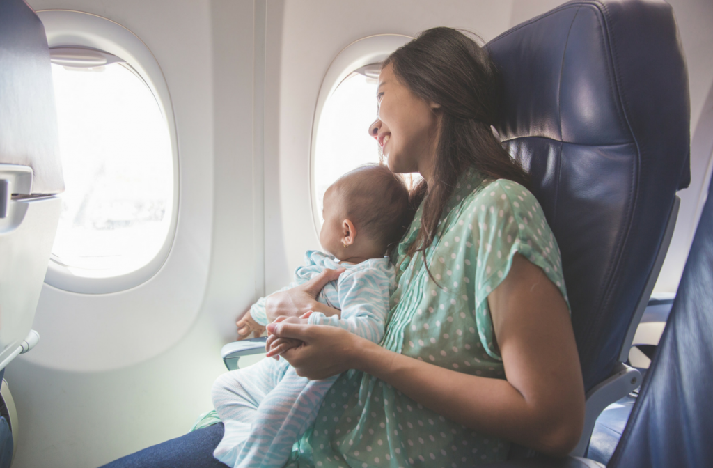5 Helpful Steps for your First Flight with Baby - Parent Life Network